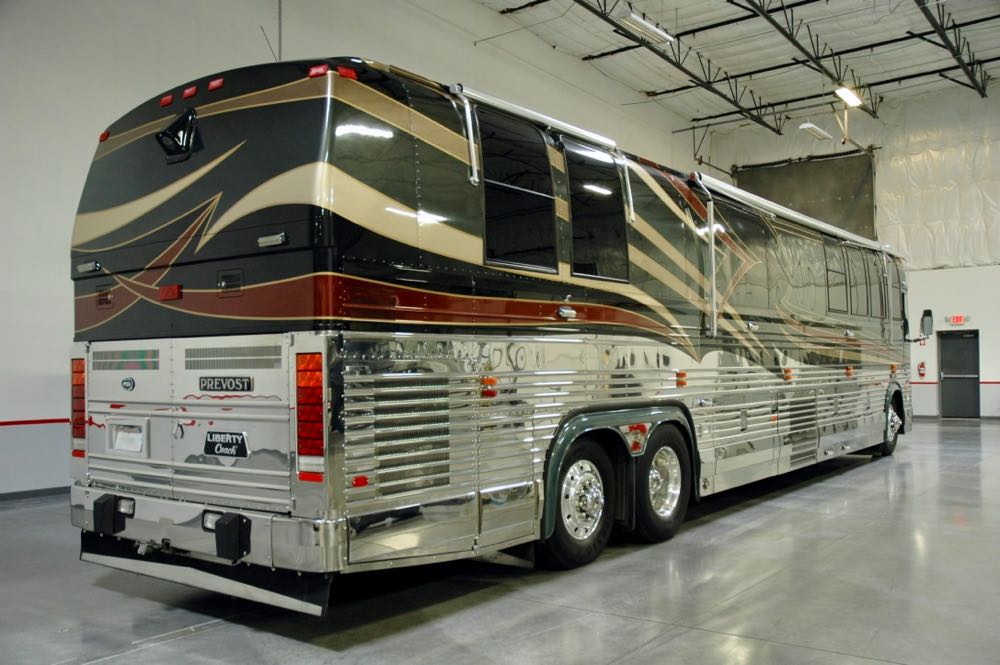 2000 Prevost Liberty XLV :: Arizona Luxury Coach