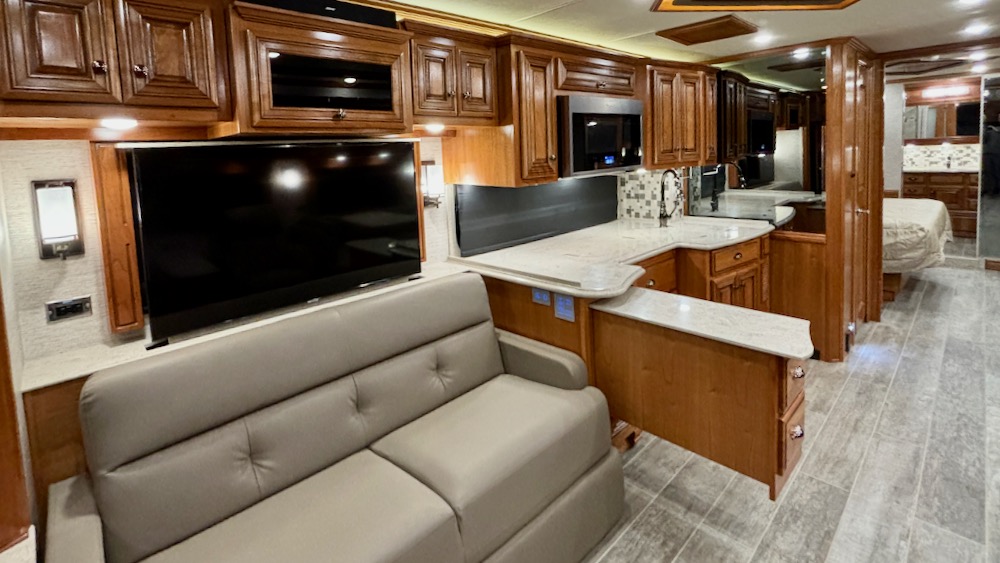 2020 Newmar Dutch Star :: Arizona Luxury Coach