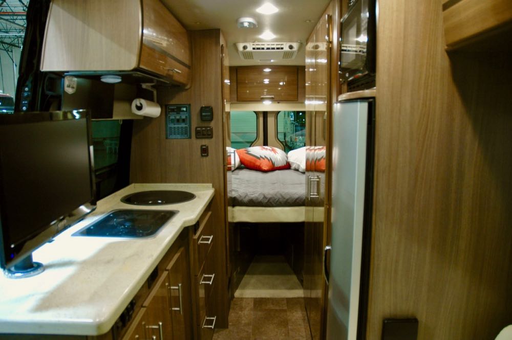 2015 Winnebago ERA Touring Coach :: Arizona Luxury Coach
