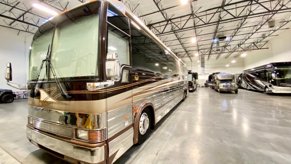 2002 Marathon Prevost XLII :: Arizona Luxury Coach