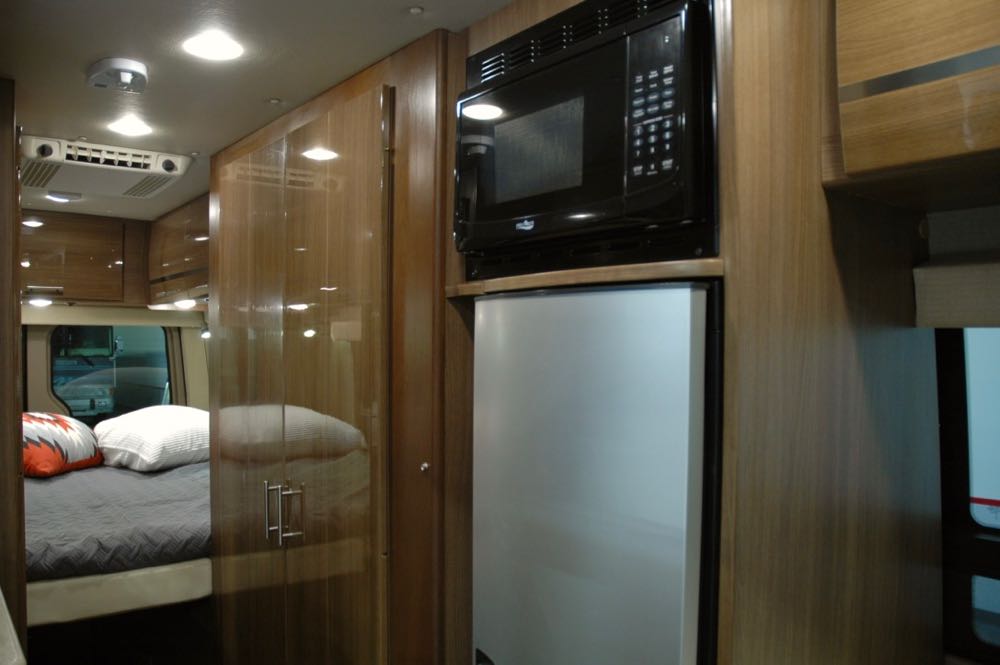 2015 Winnebago ERA Touring Coach :: Arizona Luxury Coach